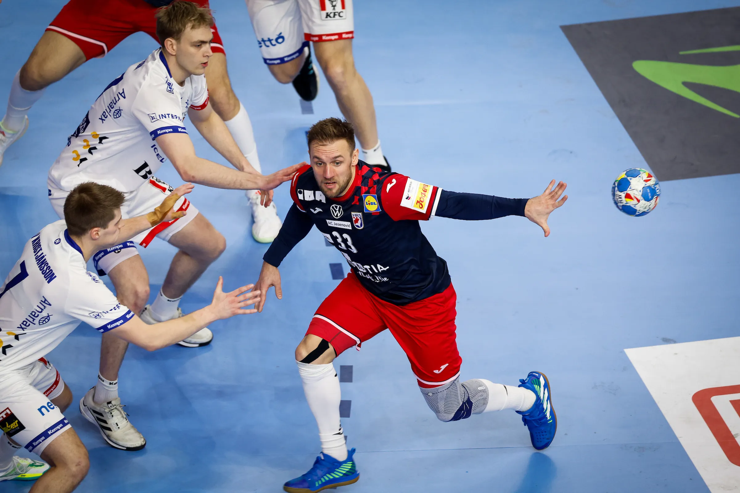 Handball: Men's EHF EURO 20206 main round group II race begins