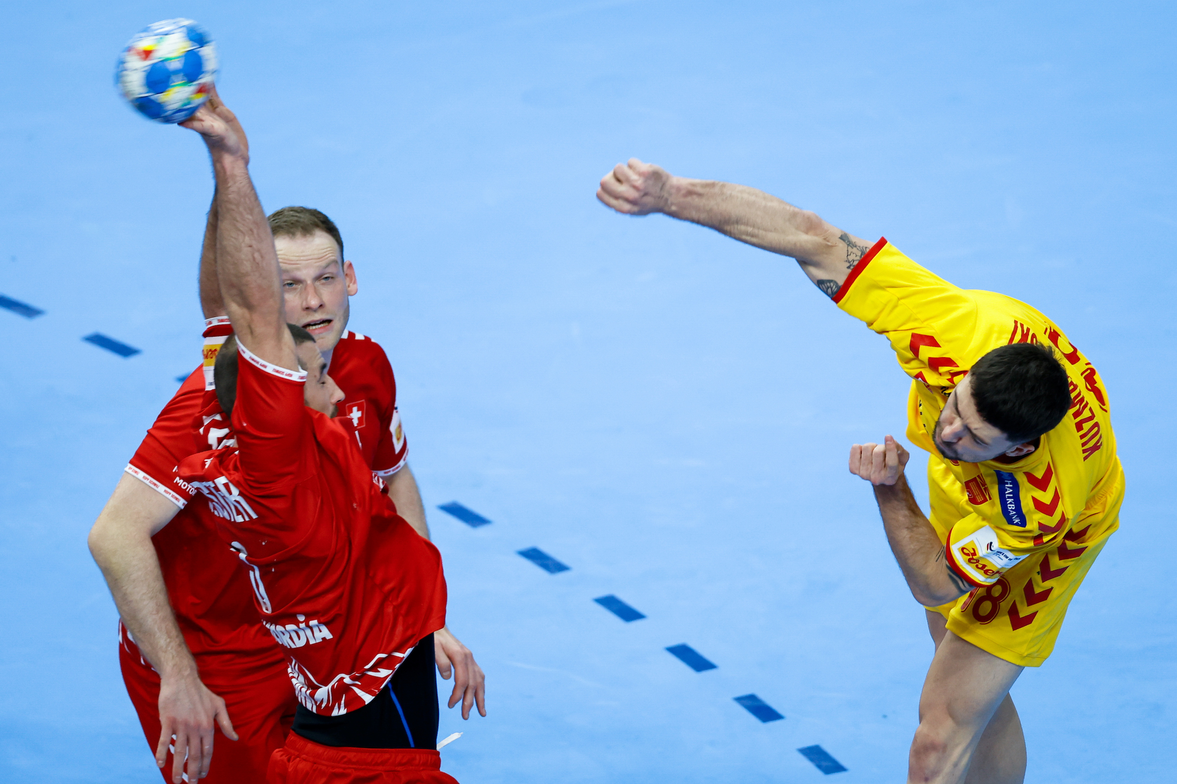 Tomovski spoils Schmid’s party for North Macedonia